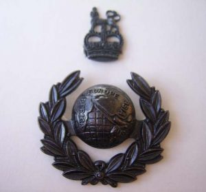 Royal Marine Officers/SBS Beret Badge - Elliott Military